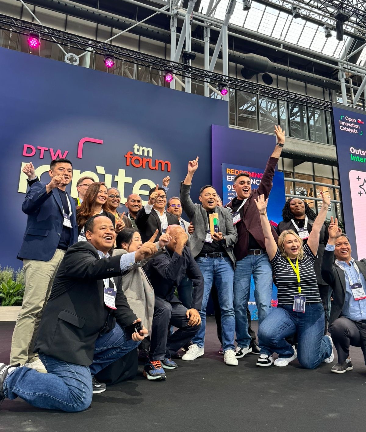 FNT Blog: FNT and Partners Awarded Best Interactive Showcase Catalyst ...